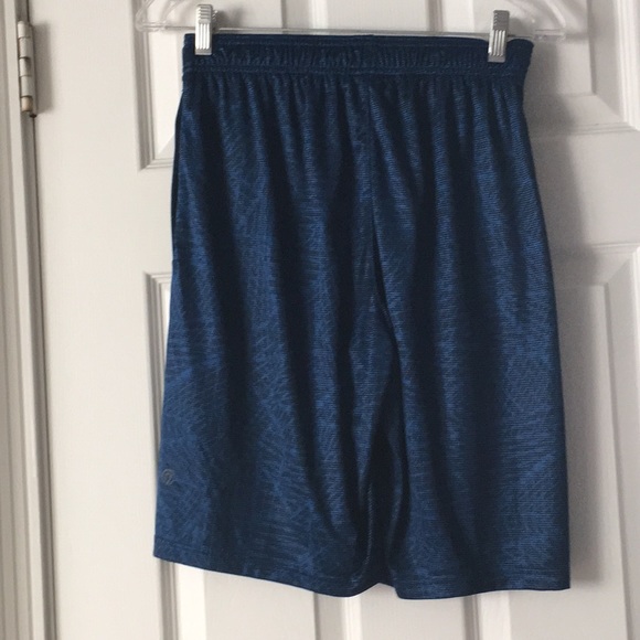 Champion | Shorts | Nwot Champion 9 Mens Athletic Blue Shirt Sz S ...